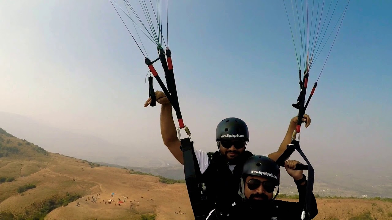 Paragliding at Kamshet - YouTube