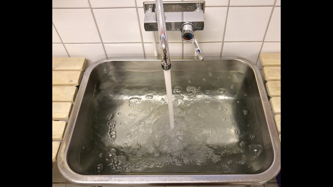 RUNNING WATER - SLEEP SOUND & VIDEO - Water& Bubbles - Underwater in ...