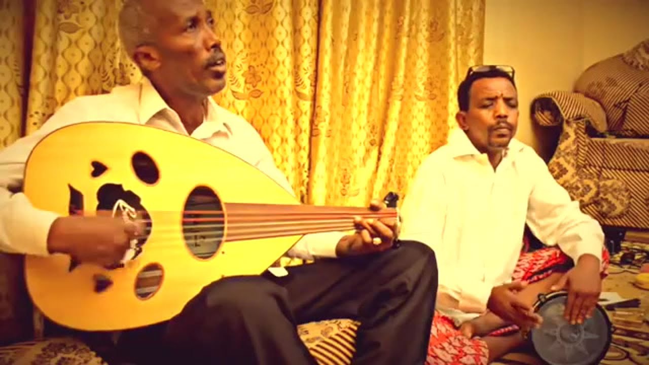 Abdinasir Macalin Caydiid ( Waan ku Aaminaya) Original 2014 HD Live ...