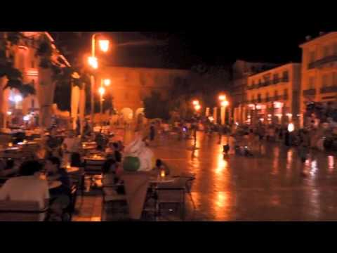Nafplio square at night - YouTube