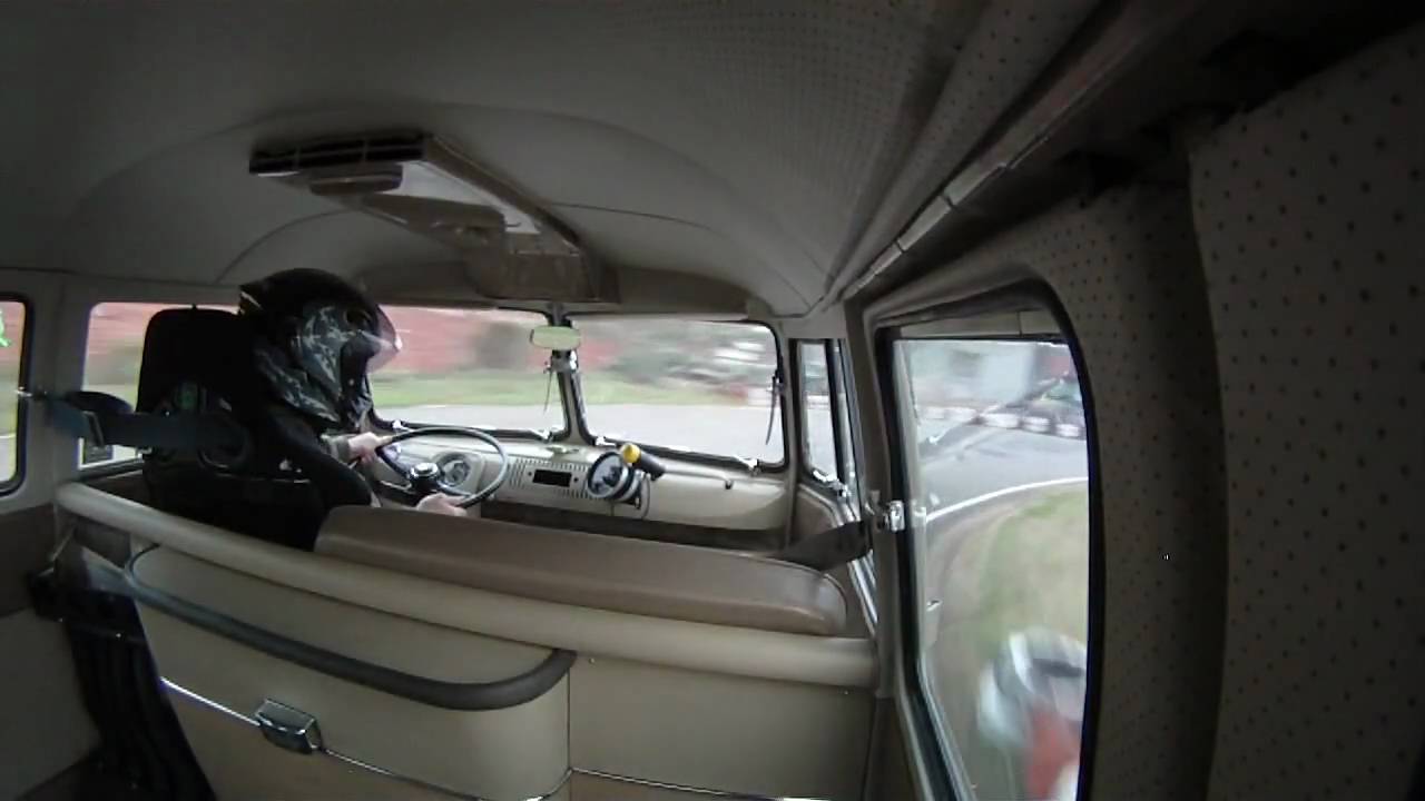 On Board Vintage Speed Vw taiwan bus with German Look Exhaust test run ...