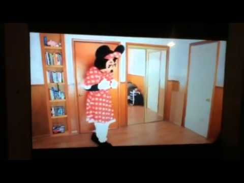 Minnie Mouse twerking - YouTube