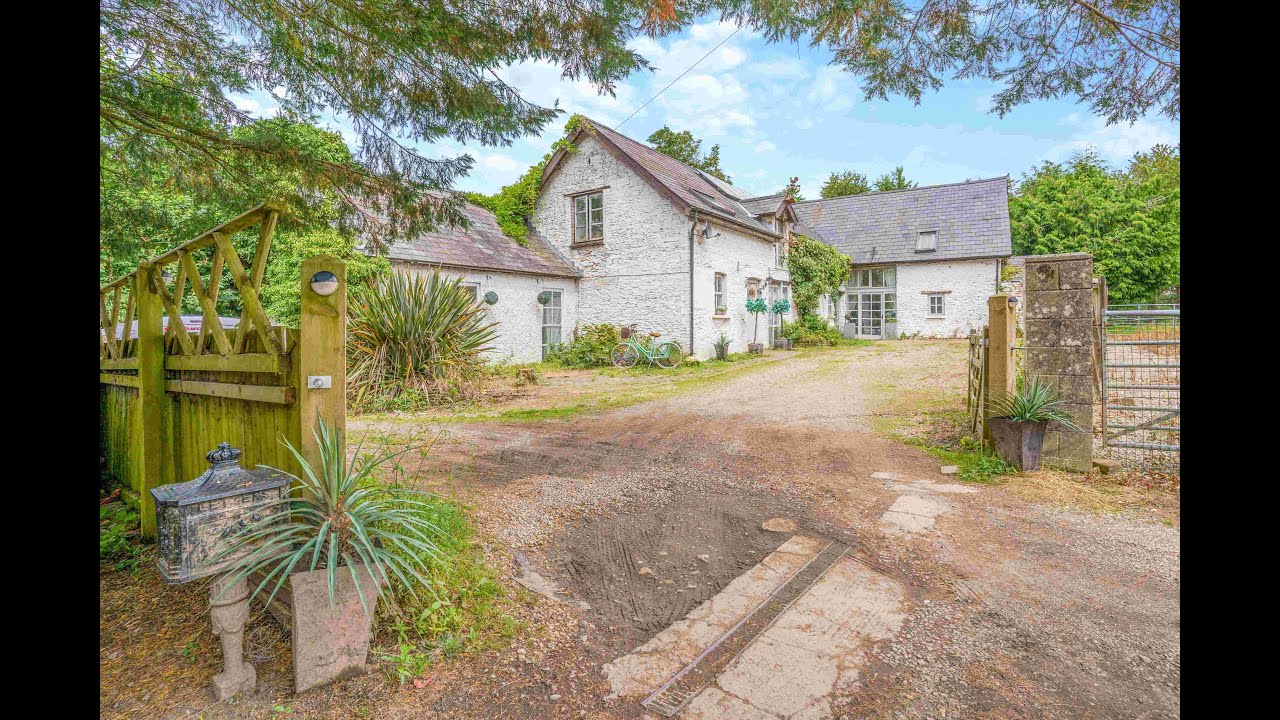 Jemma Friday hosts The Old Granary | Fine & Country - YouTube