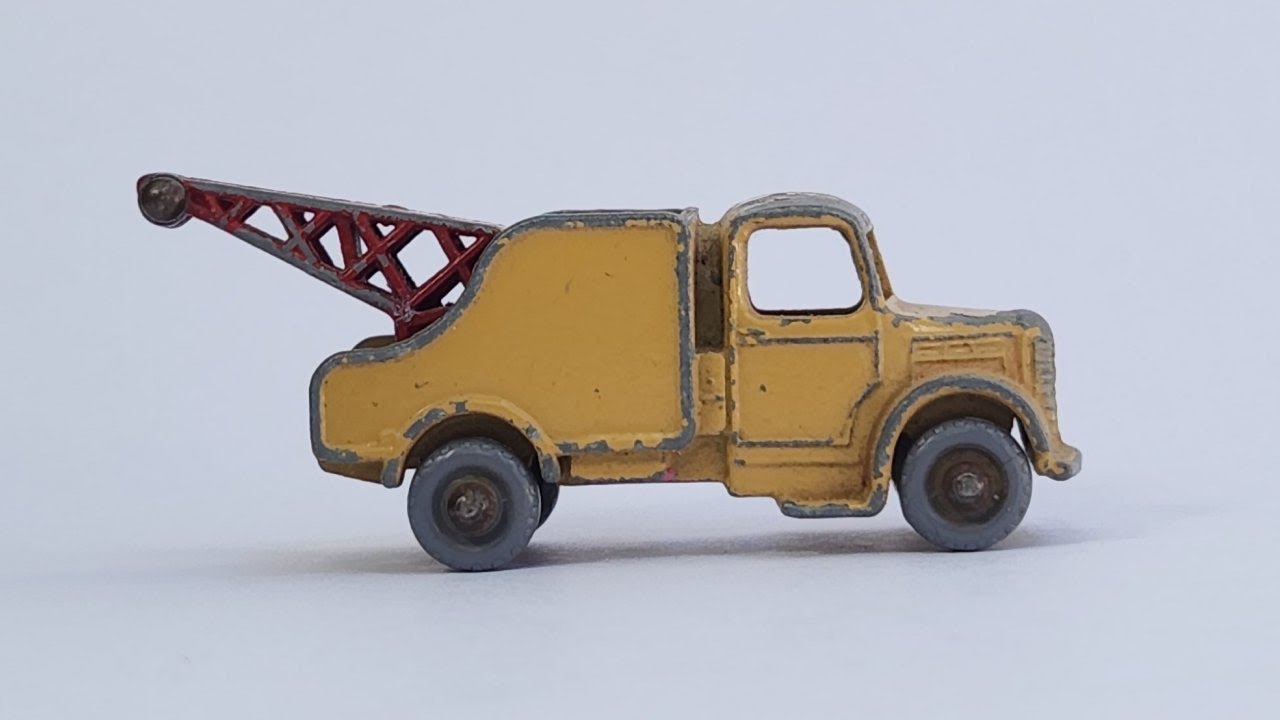 MATCHBOX Restoration 13b Bedford Wrecker 1958 - YouTube