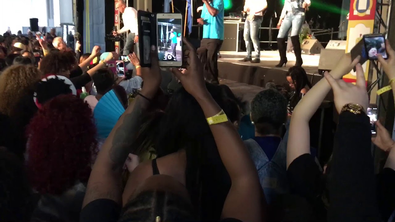 For fans only Tony Mingo with Tsunami at Arubadag 2018 - YouTube