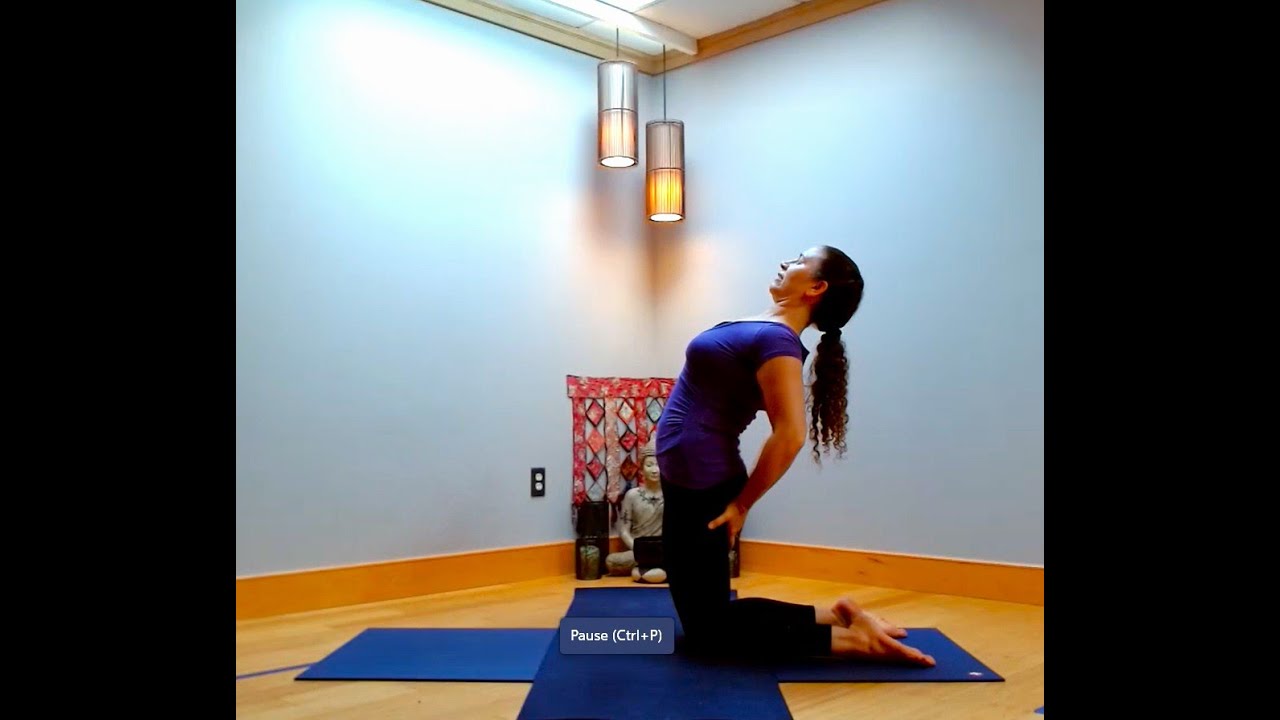A prenatal Vinyasa modification with Sarah Fishman - YouTube