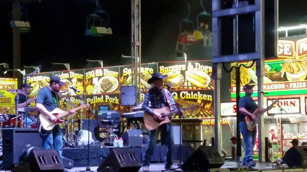 Cale Moon - Southern Drawl (LIVE) - Georgia National Fair 2017 - YouTube