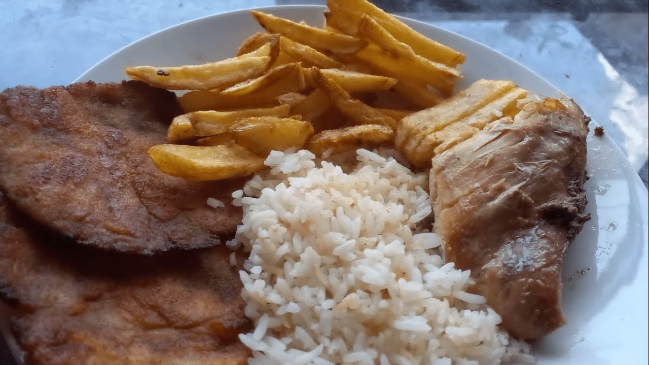 ASMR - Comiendo Apanado Frito Con Pollo a la Brasa - Mukbang - YouTube