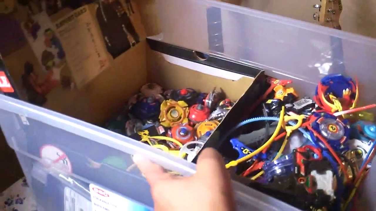 Beyblade collection and storing - YouTube