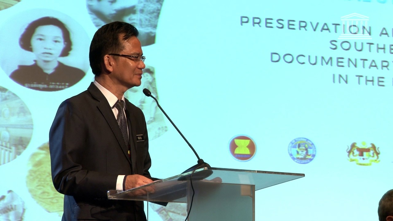 Datuk Rashidi bin Hasbullah: UNESCO Memory of the World Symposium ...