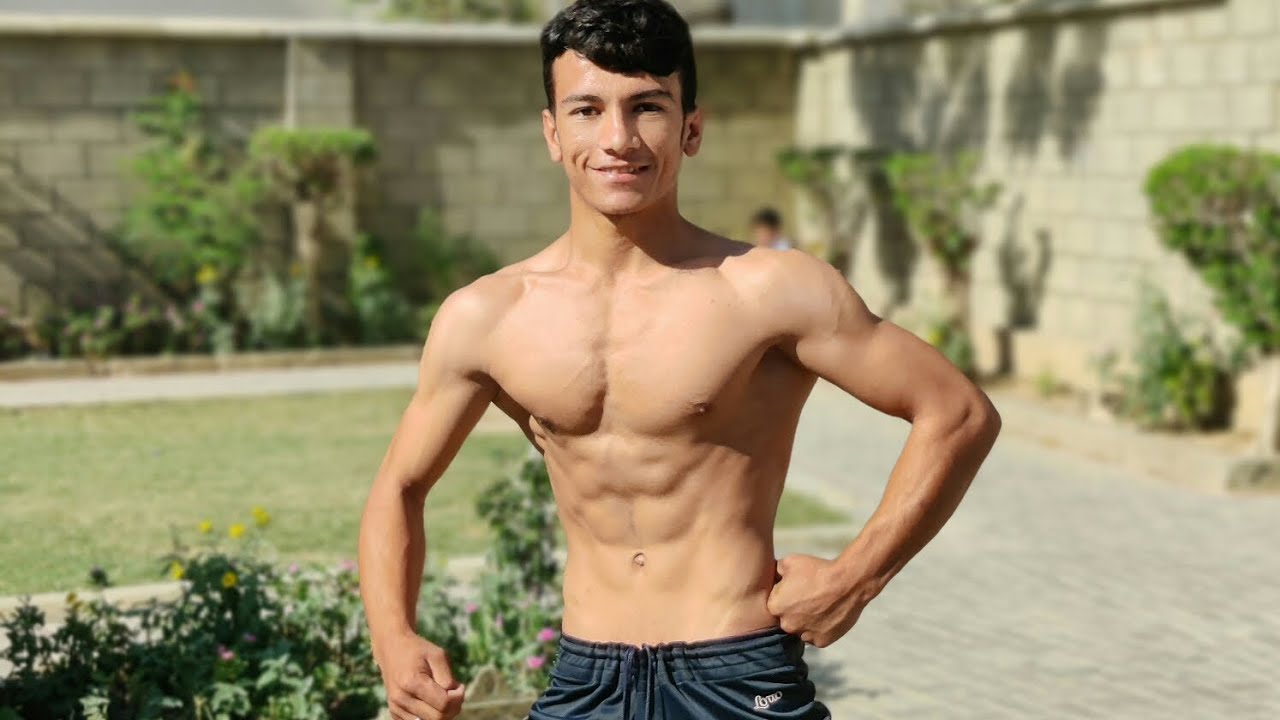 💪#foryou # #arner bodybuilder# posing# ki video - YouTube