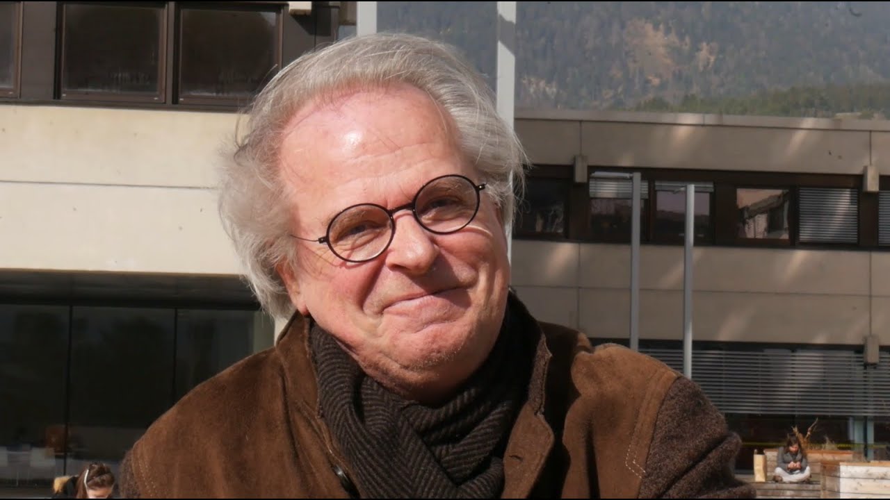 JIGG Interview: Univ.-Prof. Dr. Martin Coy - YouTube