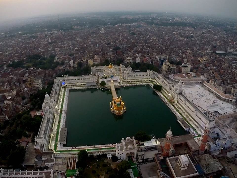 An Interfaith Journey - Exploring Sikh Dharam | Documentary [HD] - YouTube