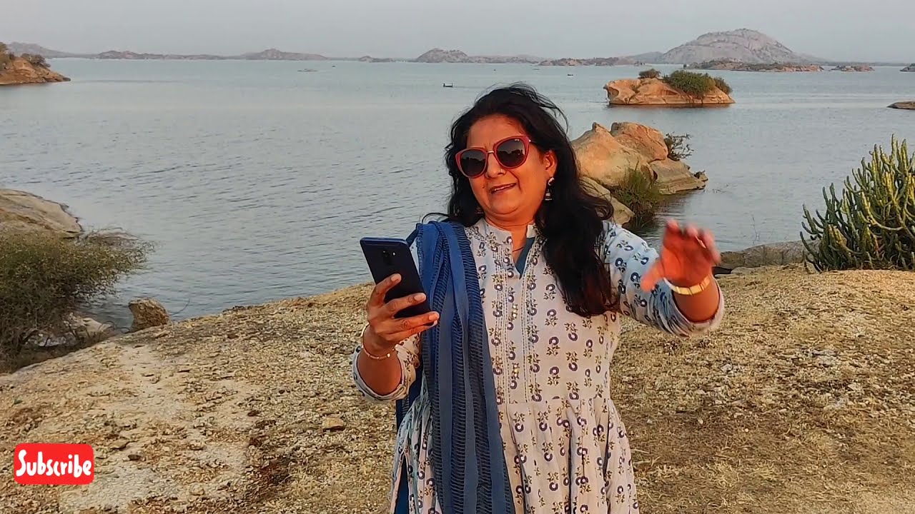 भूले बिसरे गाँव के लम्हें - Alfaazon Ka Noor by Nitu Tated - YouTube