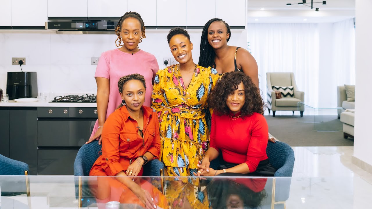 Miss Mandi takes us on a wild food experience and more - YouTube