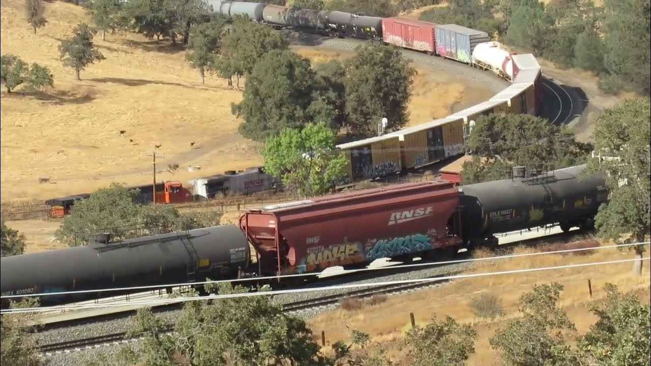 2024 10 29 Tehachapi Loop Train #1 - YouTube