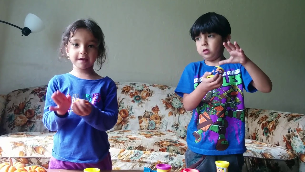 Play doh with Mustafa and Israa - YouTube