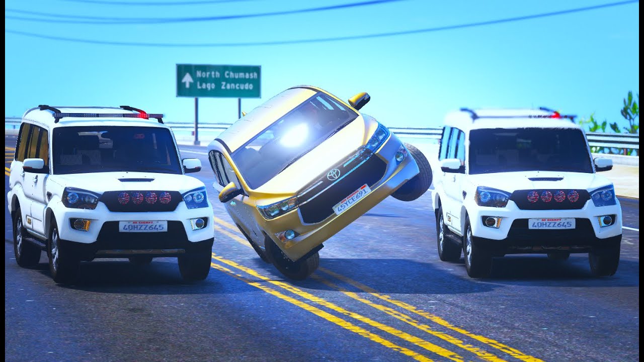 SCORPIO CHASE GOLDEN INNOVA scorpio status video scorpio video - YouTube