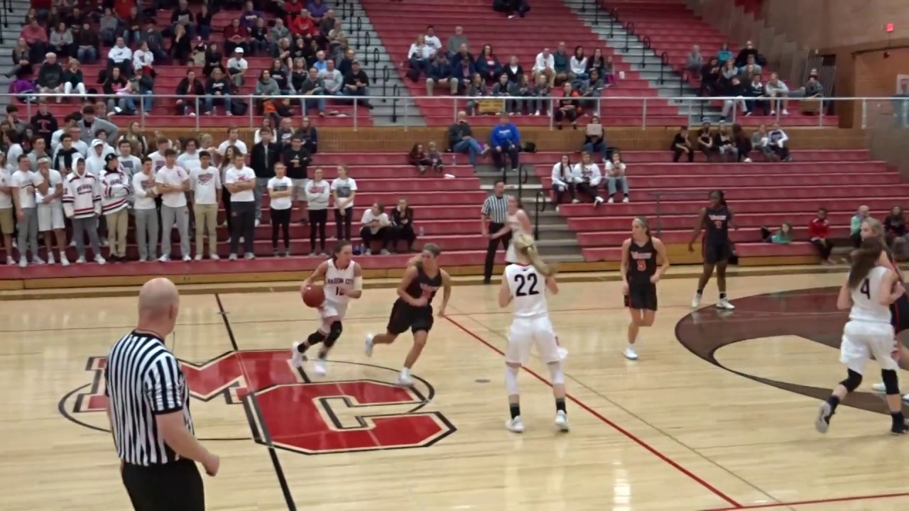 SHEA FULLER AND GRACE PLUMMER HIT BACK TO BACK 3-POINTERS!! - YouTube