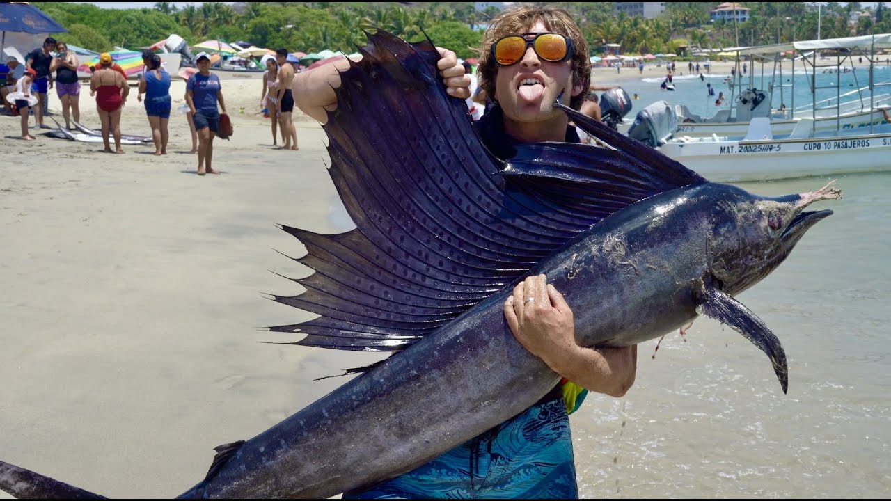 CATCHING MY BIGGEST FISH EVER IN MEXICO - YouTube
