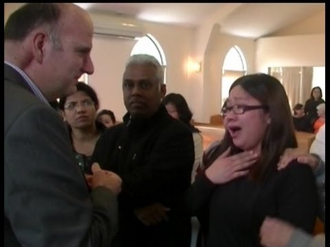 Instant Removal of Goiter by Jesus - YouTube