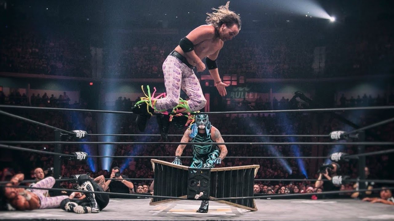 The Young Bucks vs Lucha Brothers Escalera De La Muerte All Out 2019 ...