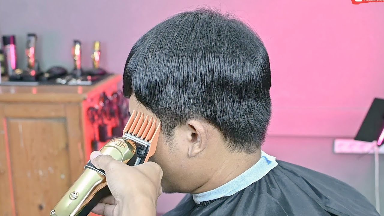 BASIC MENS HAIRCUT - MUST SEE..!!! - BARBER TUTORIAL FOR BEGINNER - YouTube