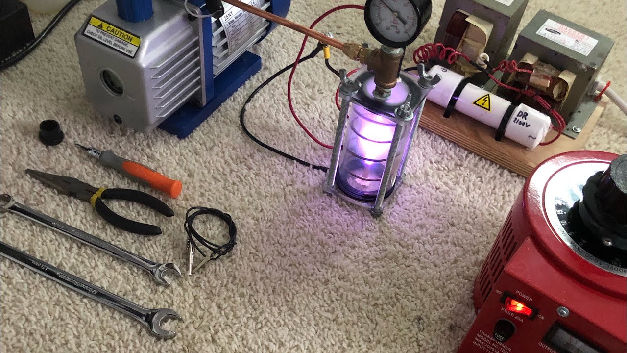 IEC fusor (dry run) 70% power - YouTube