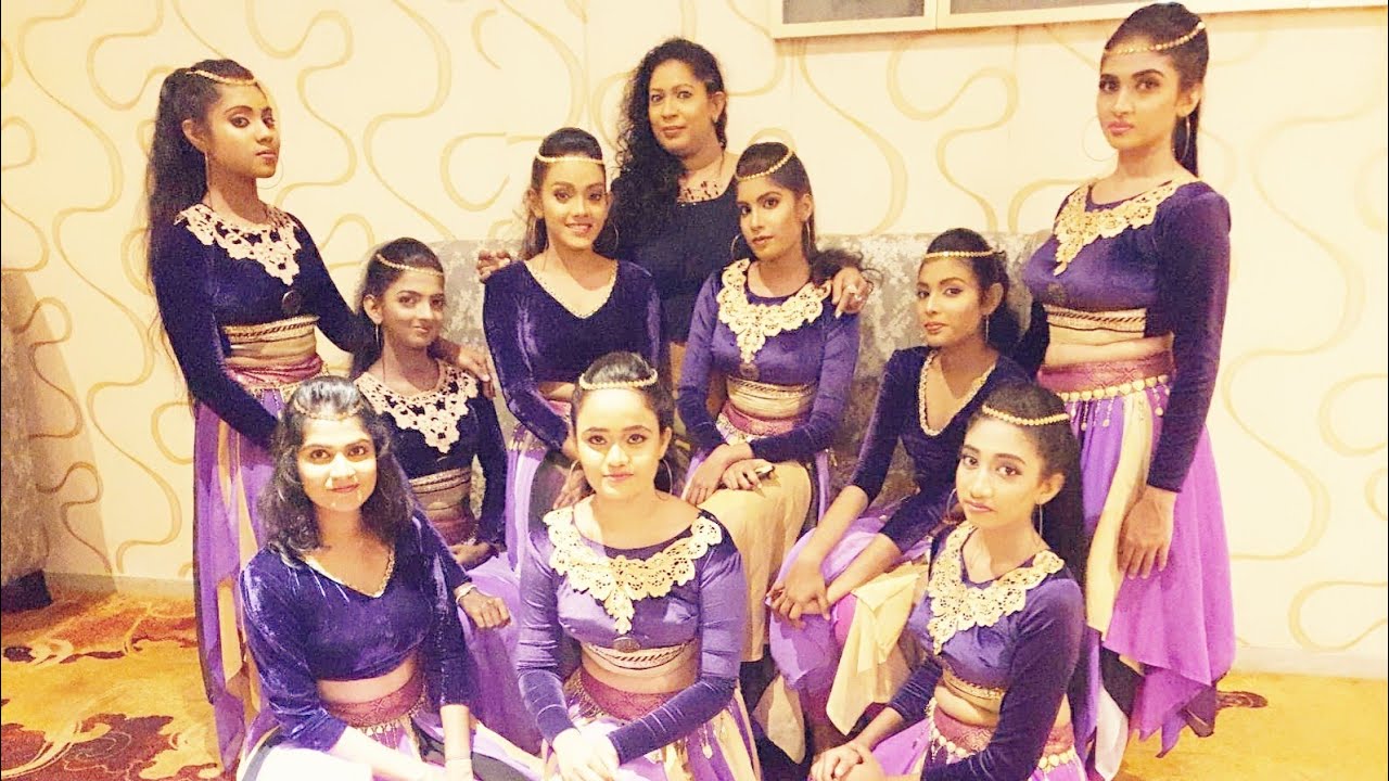 Sadawan Ruvin Sara Song | Suprise Dance | Anniversary Party - YouTube