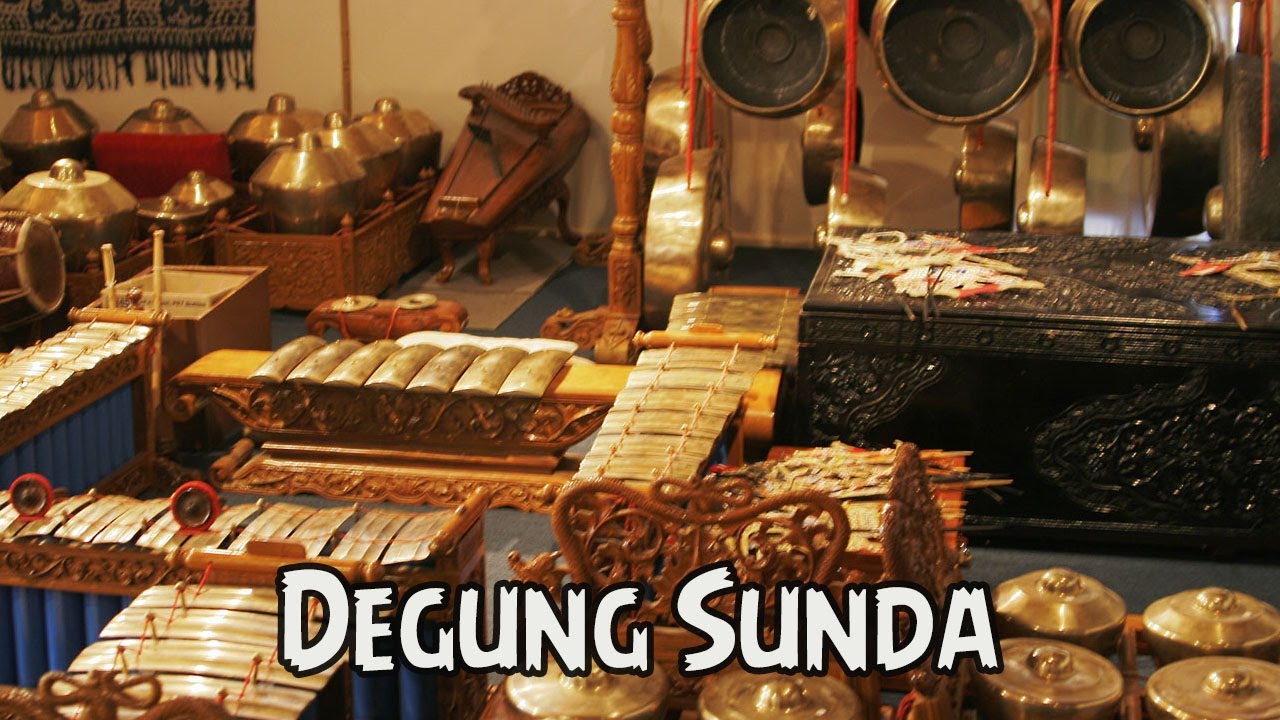 Dedung Sunda, one hour with original Sundanese music - YouTube