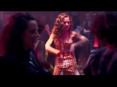 Lisa P Dancing English Adventureland - YouTube