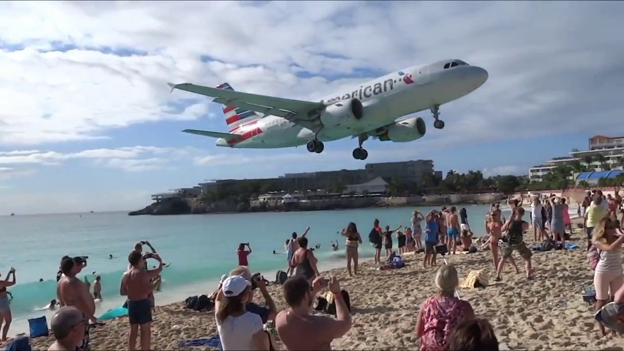 Amazing Plane landing and take-off footage - YouTube