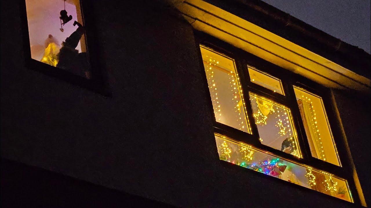 put up the Christmas lights in the window it is so Christmasy vlogmas 2024 day 5 4/12/24 - YouTube