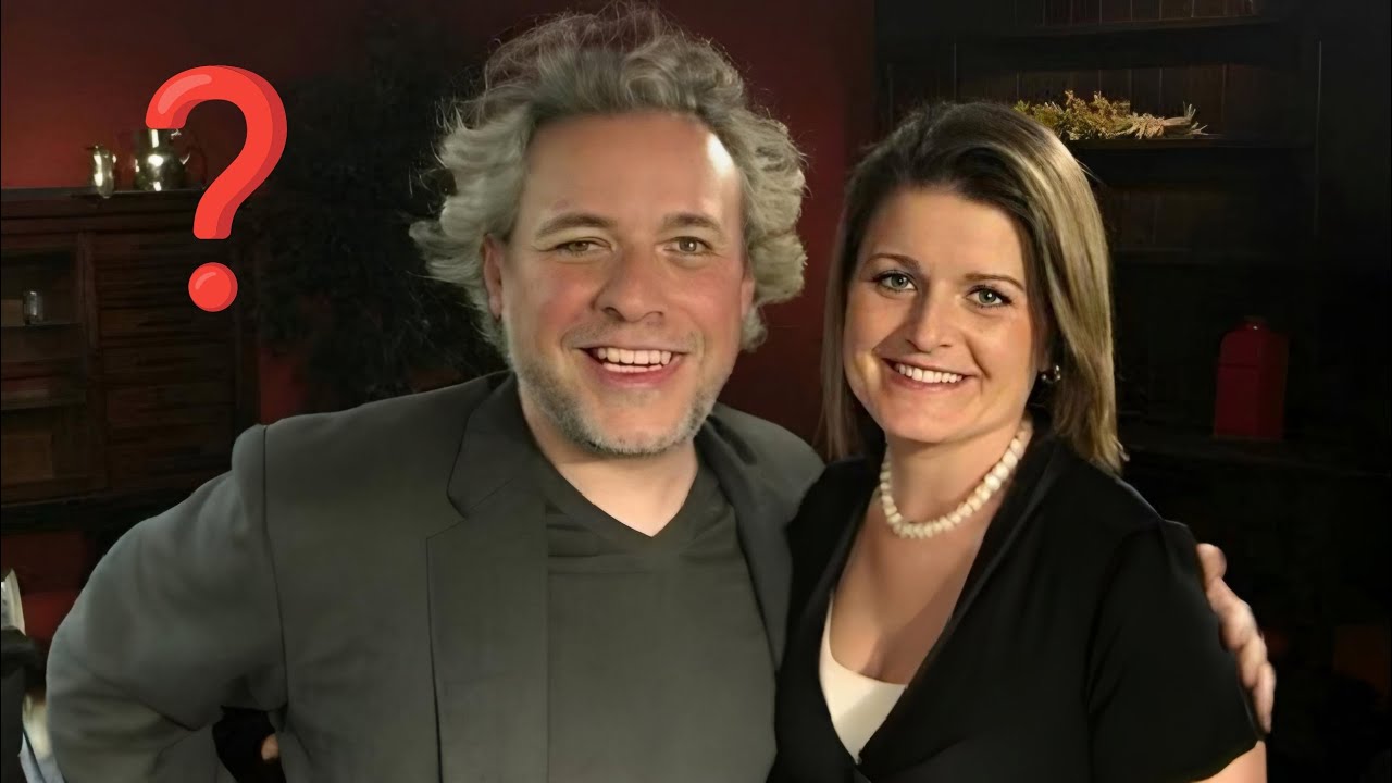 Robyn Browns Game is over! slap! Robyn Brown's secret boyfriend exposed ...