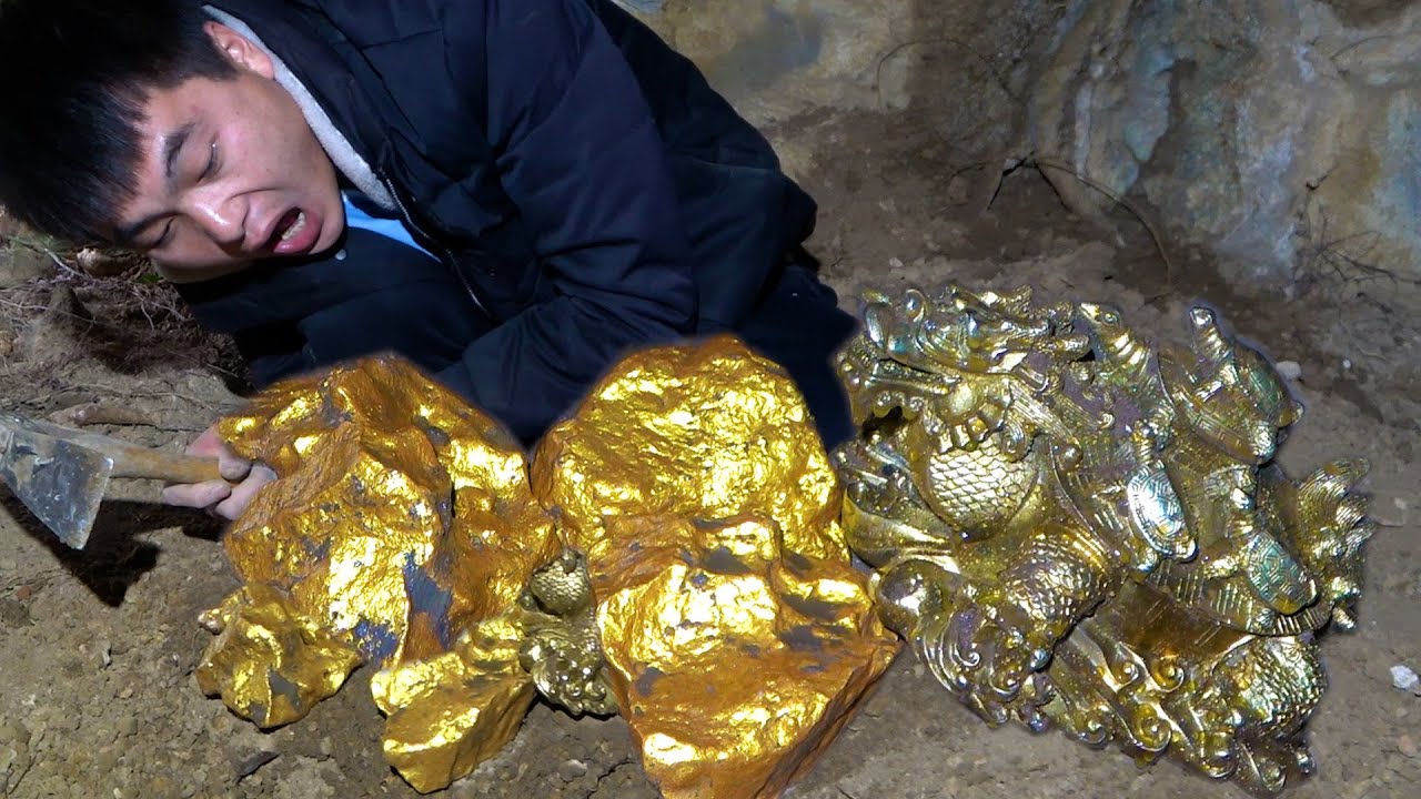 I searched for treasure in the mysterious ghost cave and found gold and ...