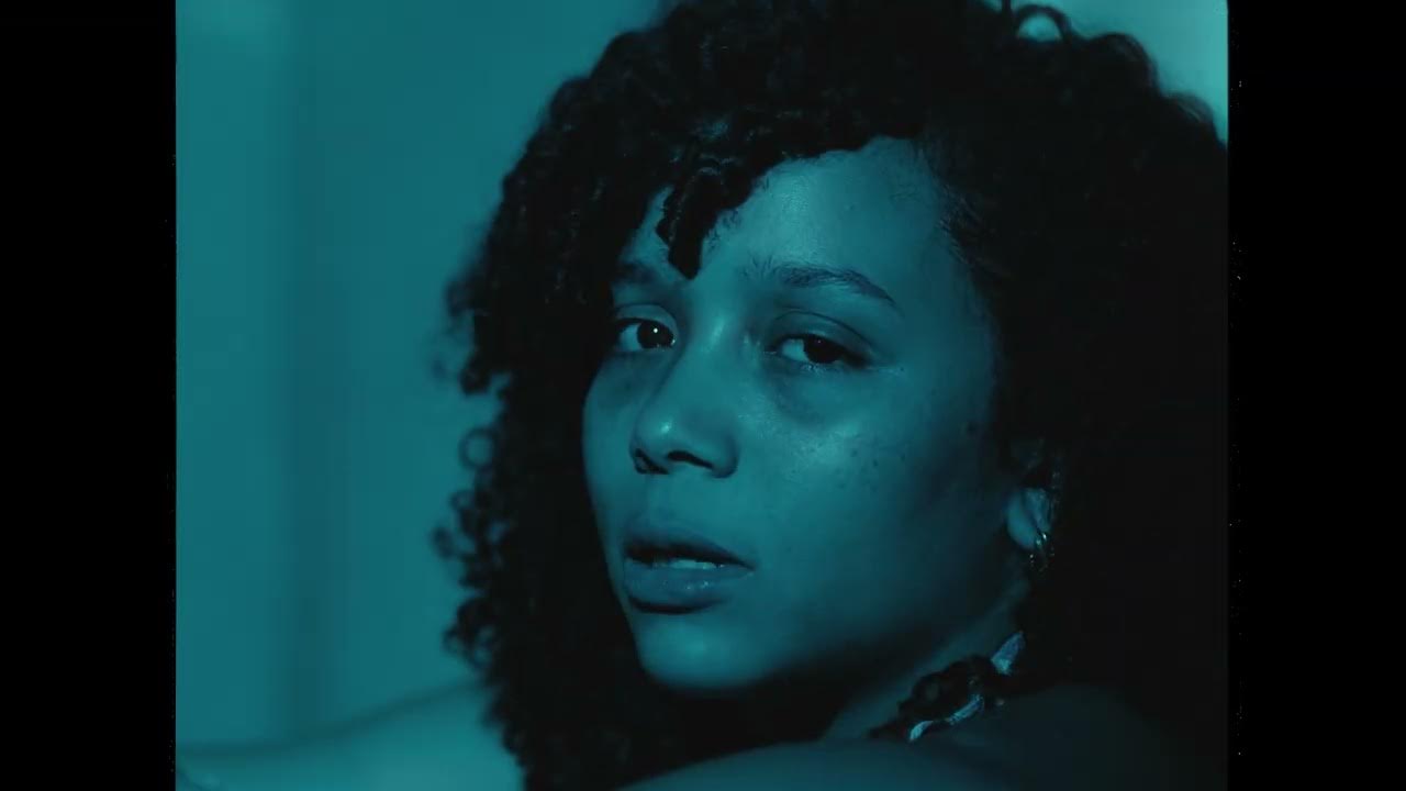 Chelsy - Como antes | Video Oficial - YouTube