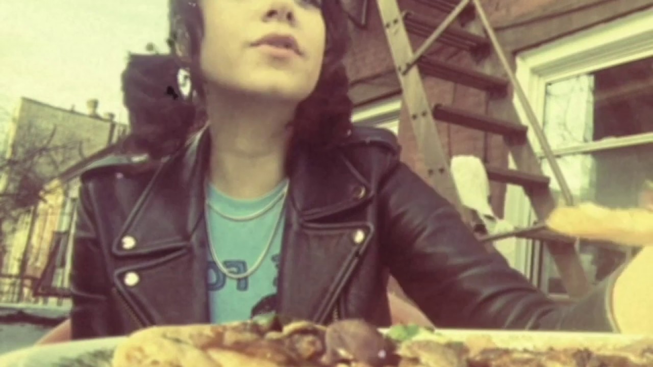 Baby Shakes - Am I Ever Gonna See Your Face Again - YouTube