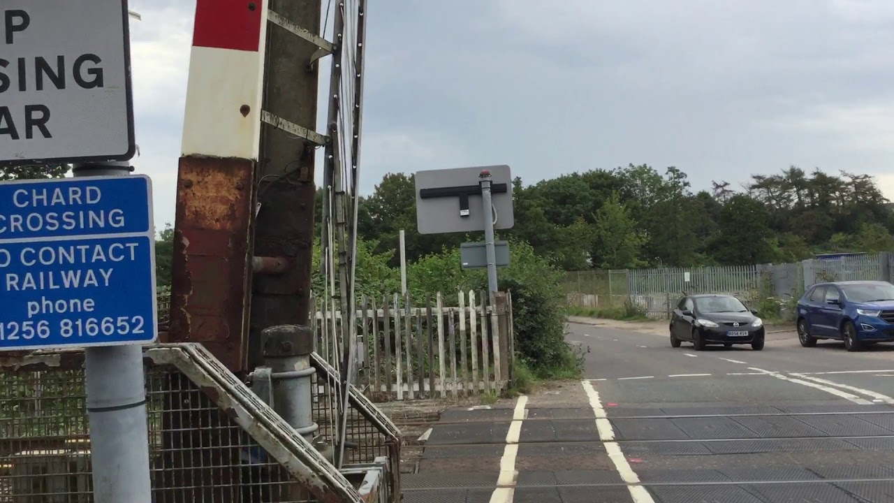 Chard Junction Level Crossing (Somerset) 27/08/2019 - YouTube