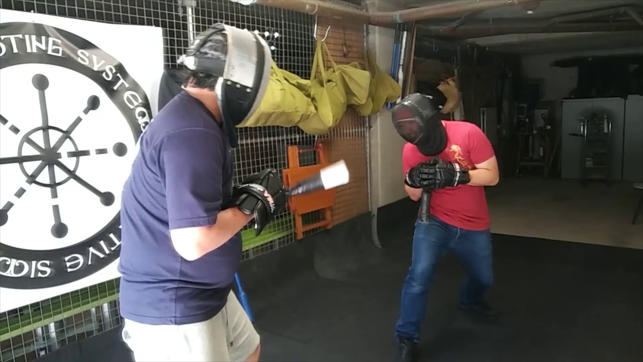 Jee's First Day Sparring with Master Raymond Floro of Floro Fighting ...