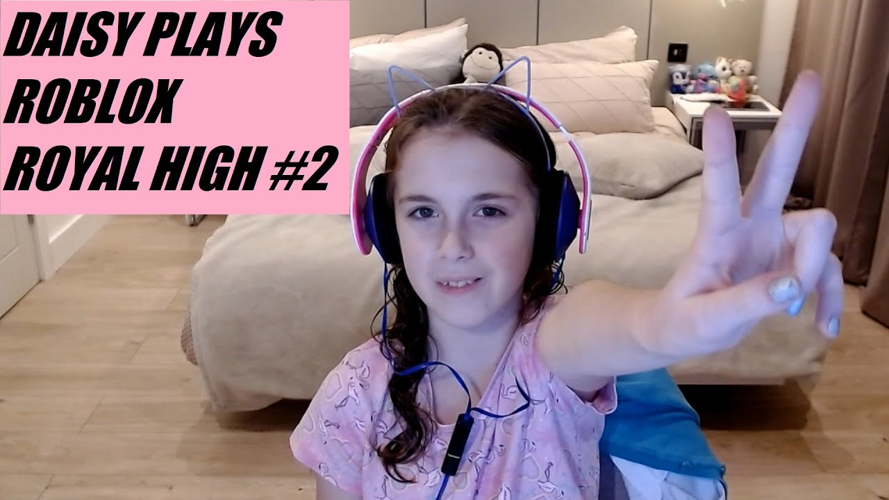 Daisy Plays Roblox Royal High #2 - YouTube