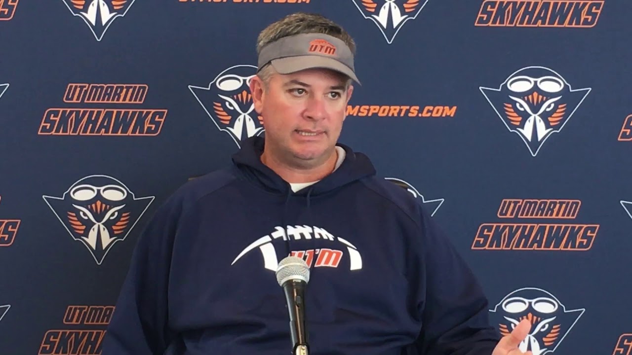 Jason Simpson Football Weekly Press Conference - Week 10 - YouTube