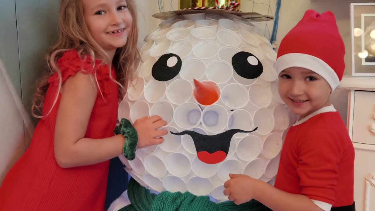 How to make a snowman from plastic cups - YouTube