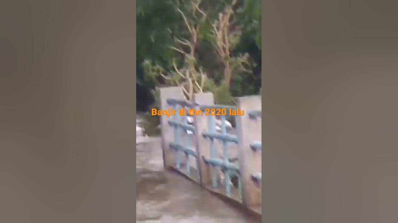 banjir di tahun 2020 di pintu air pulo nyamuk tangsel - YouTube
