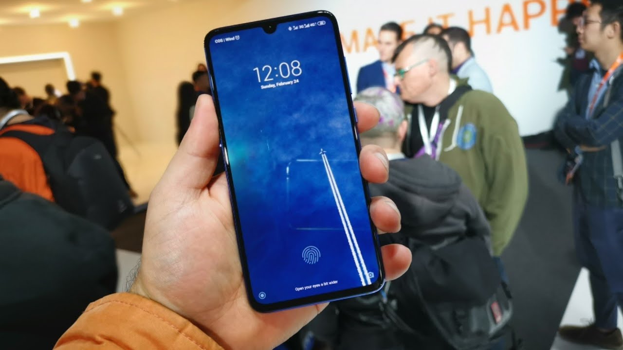 Xiaomi Mi 9 Hands On [MWC 2019] - YouTube
