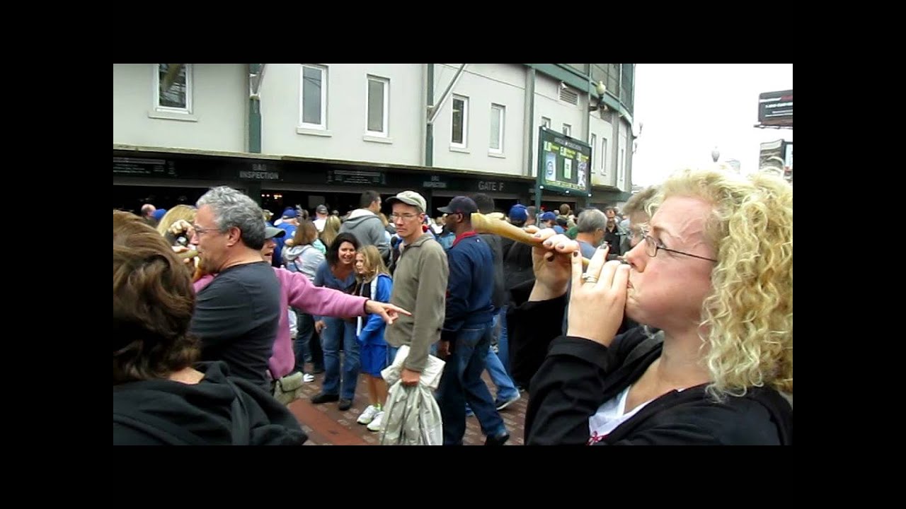 Chicago Shofar Flash Mob - YouTube