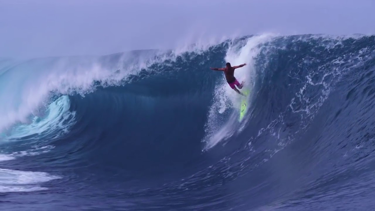 Oceans Media Remix: Surfing the Heaviest Wave in the World - Teahupoo ...