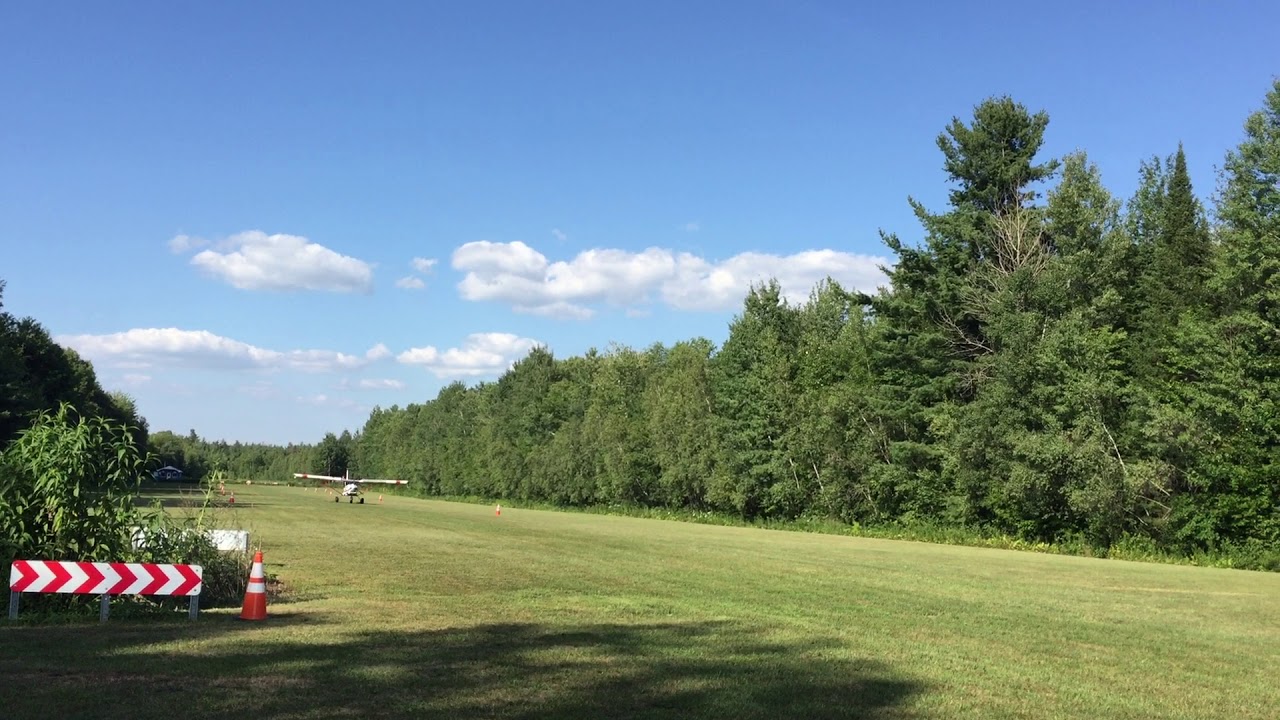 CH701sp Landing on turf runway. - YouTube