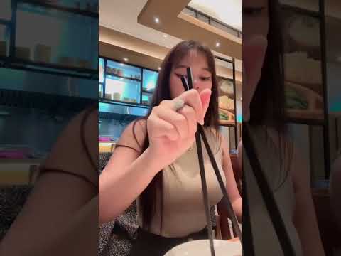 Live [ r a n d o m ]