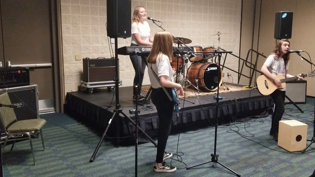 Small Worship Group Fine Arts 2019 - YouTube