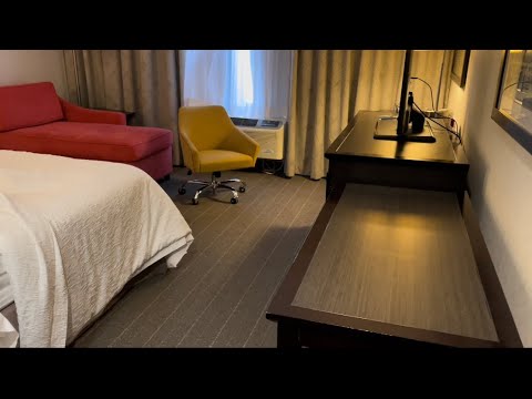 Hampton Inn Hotel Room Tour - YouTube